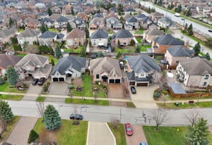 165 Novaview Crescent