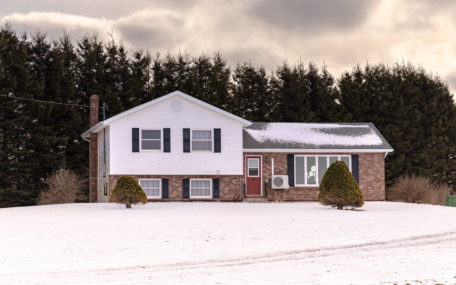 1252 Donagh Rd