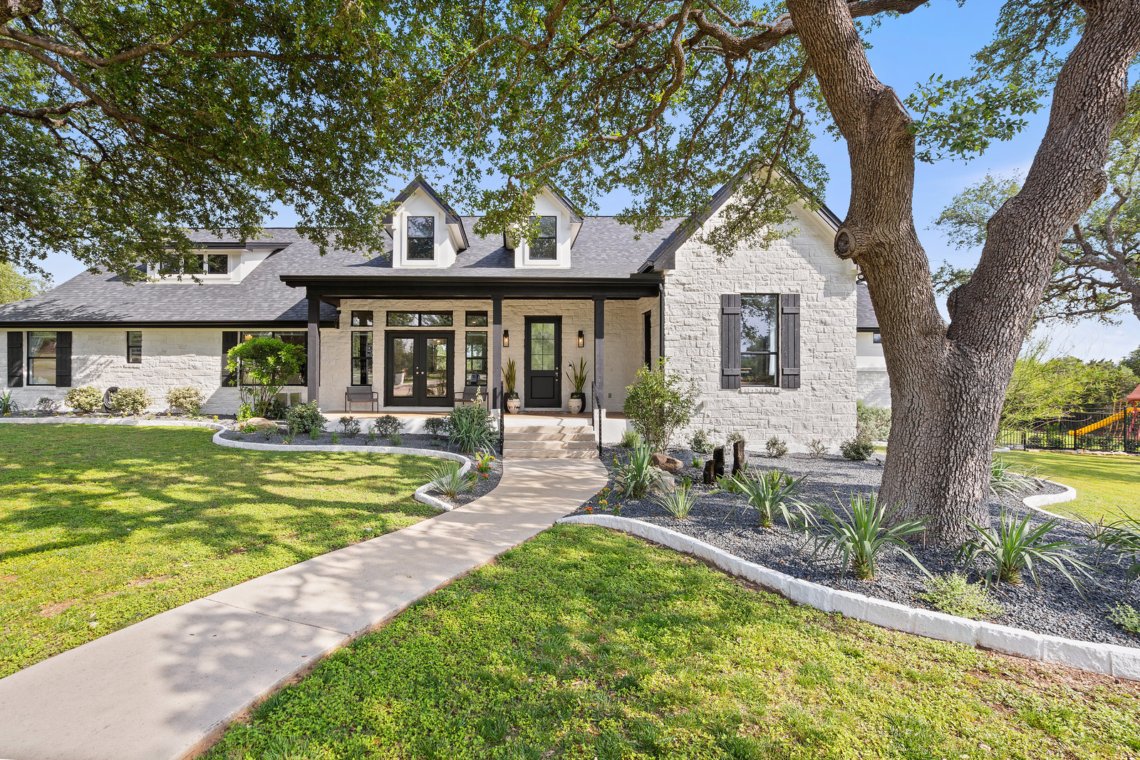141 Drifting Sands Drive