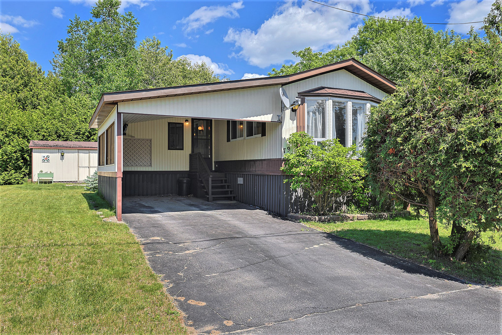 160 Sunset Drive