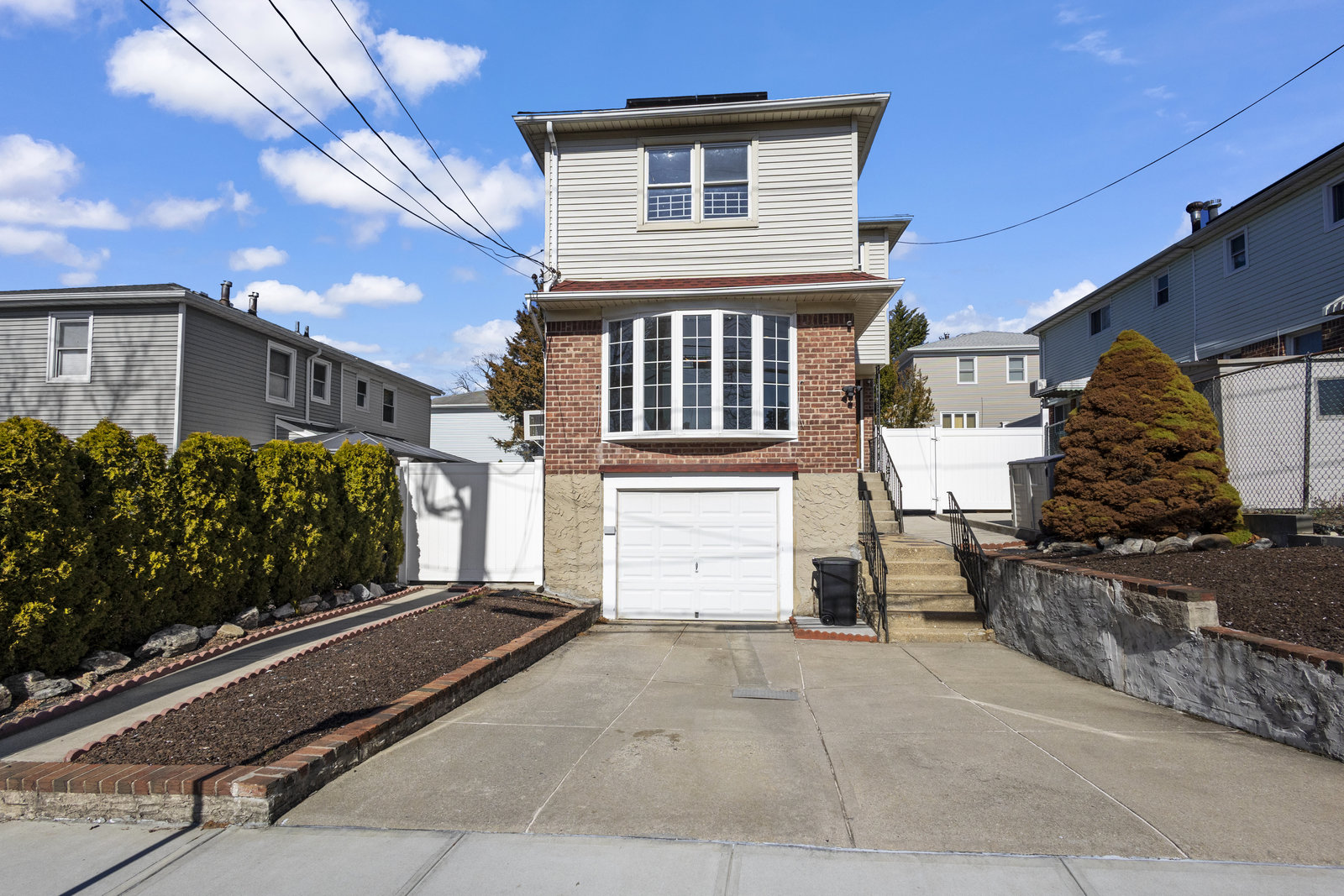 39-37 Little Neck Pkwy