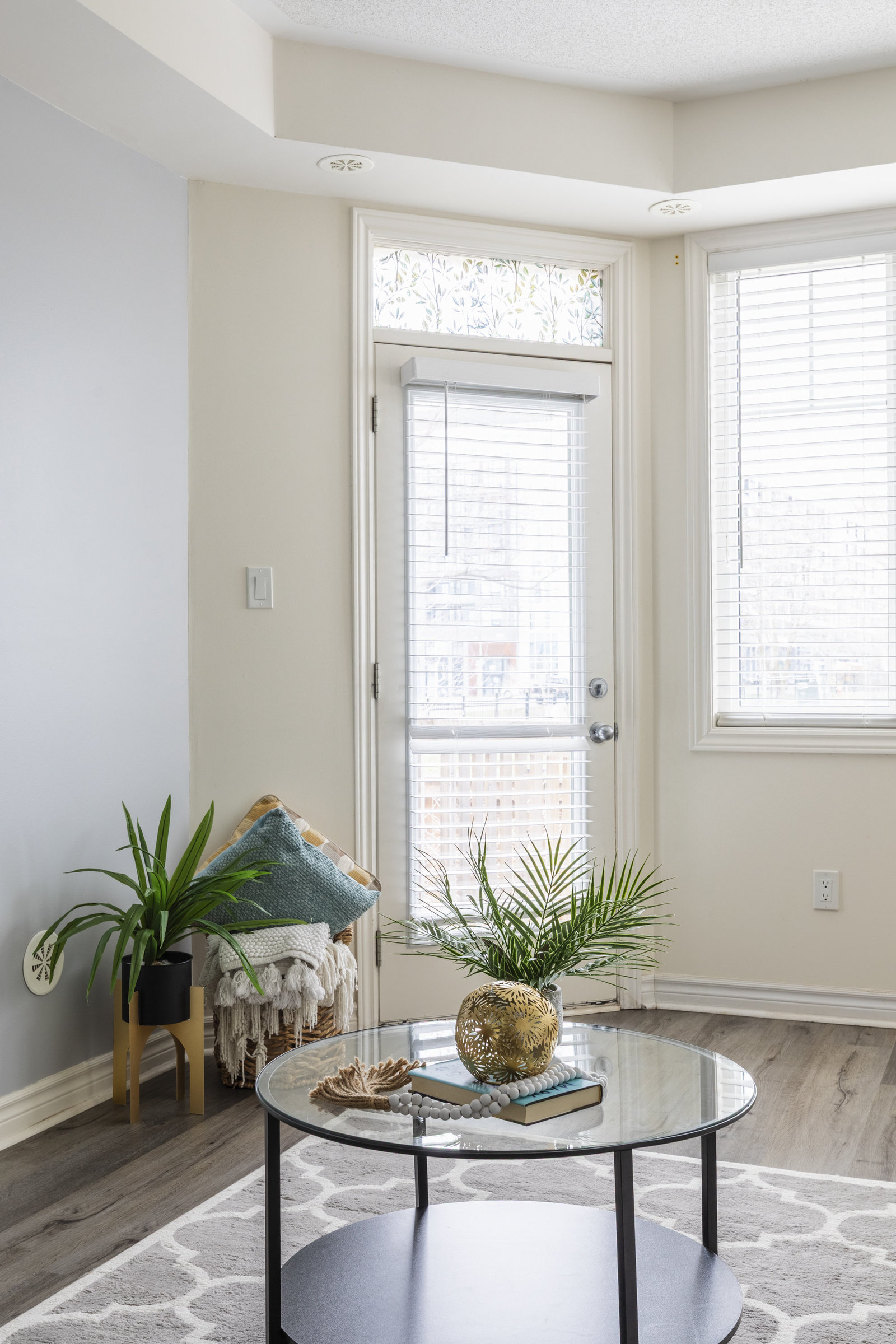 2420 Baronwood Drive Unit 2-02