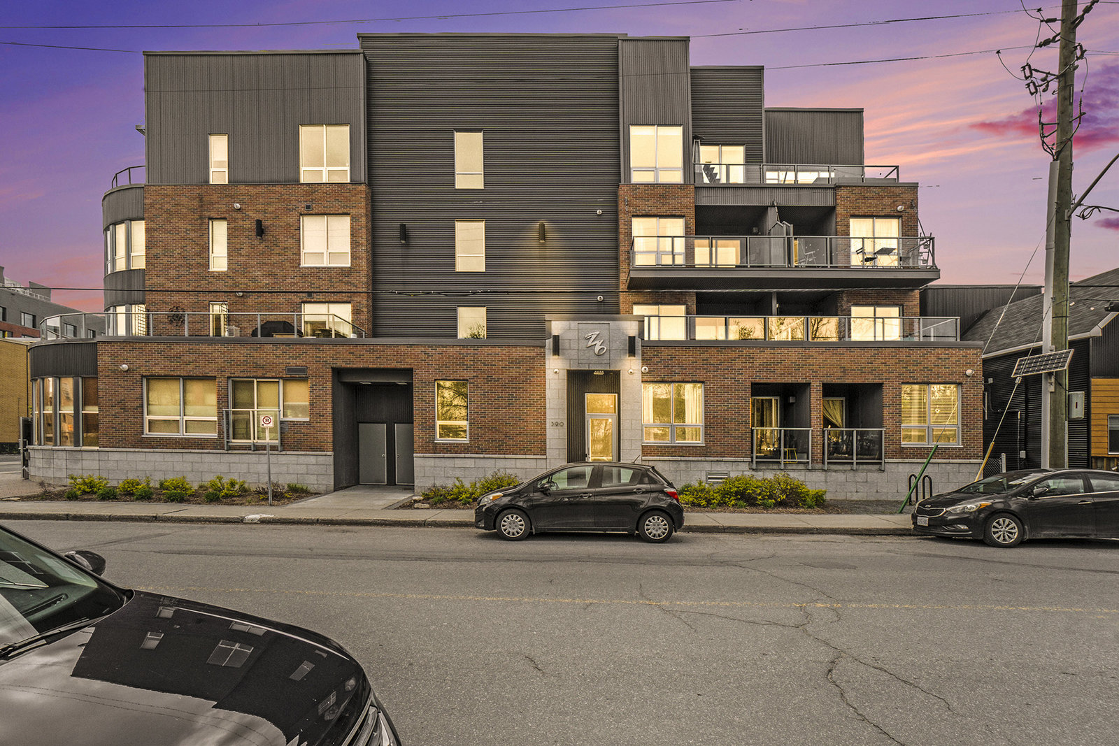 390 Booth Street #403