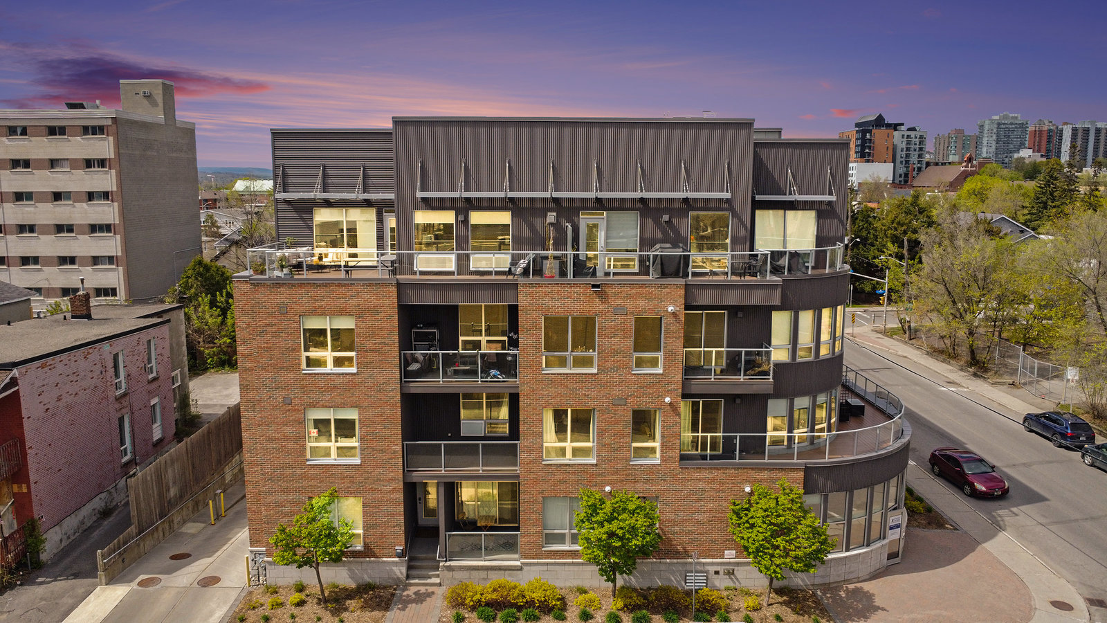 390 Booth Street #403