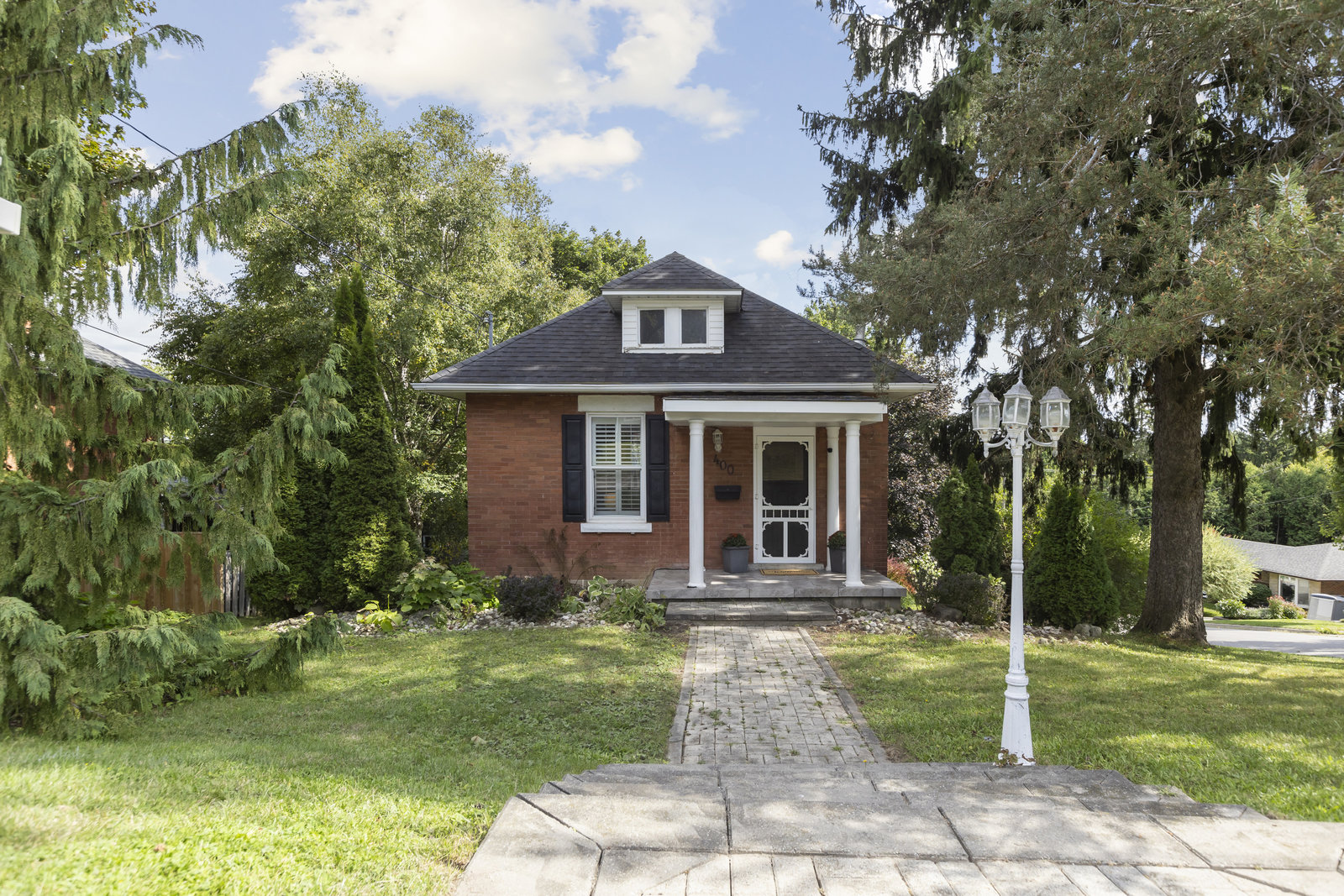 400 Saint Patrick Street East