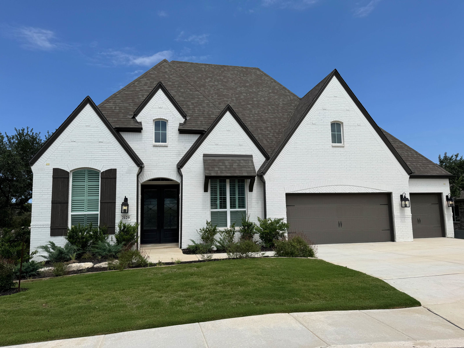 Move-In Ready One-Story Home | Kuper Sotheby's International Realty