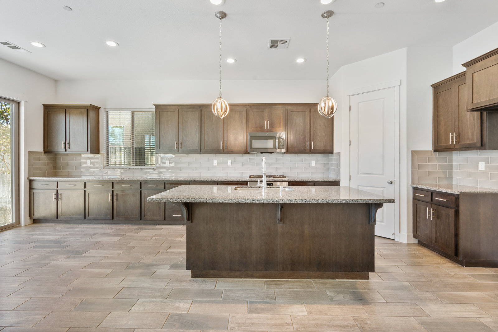 1481 Azalea Court Hollister Ca. 95023