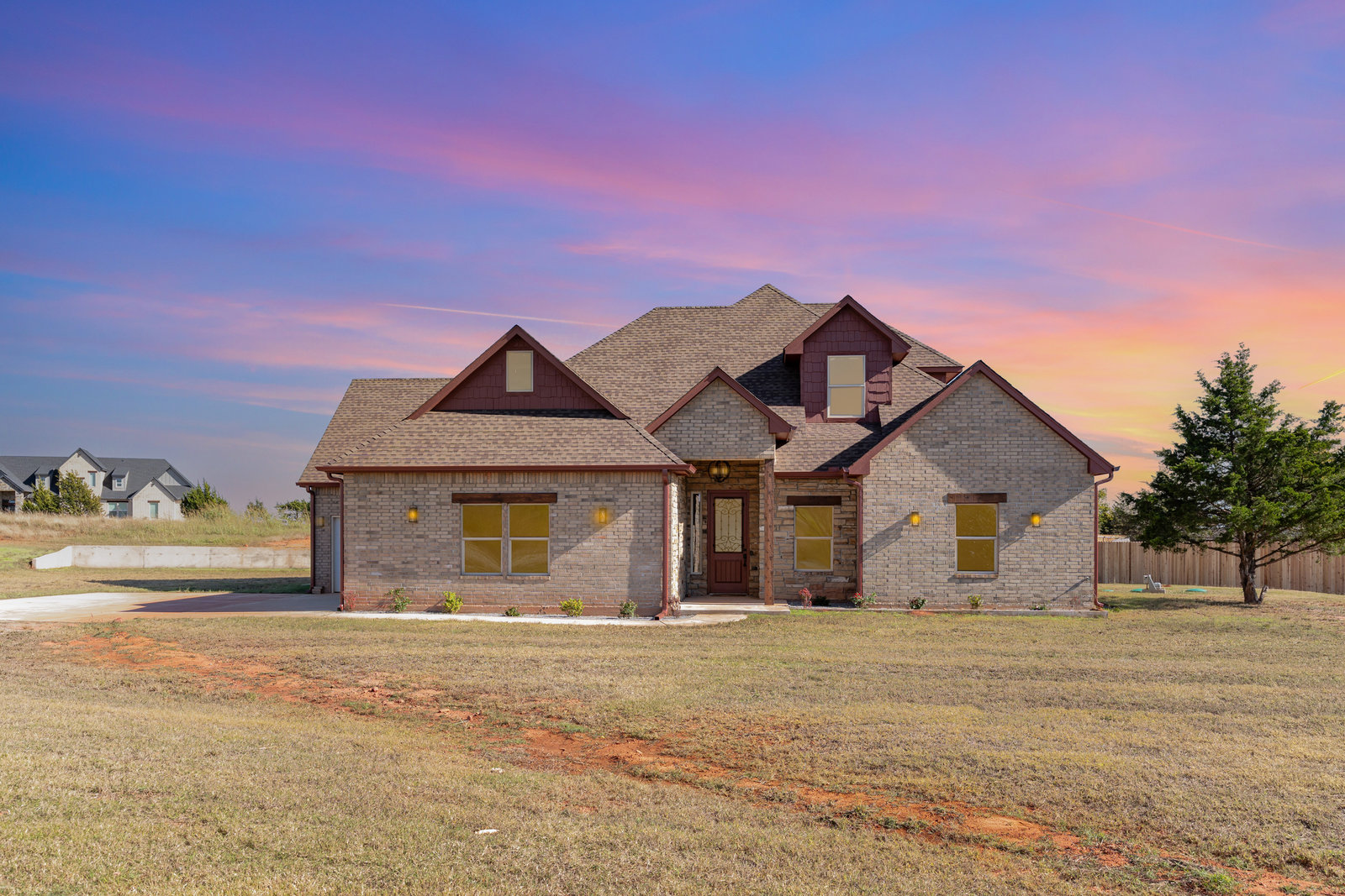 8335 Elk Valley