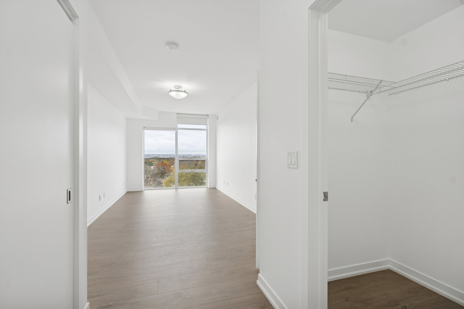 551 Maple Avenue 1002
