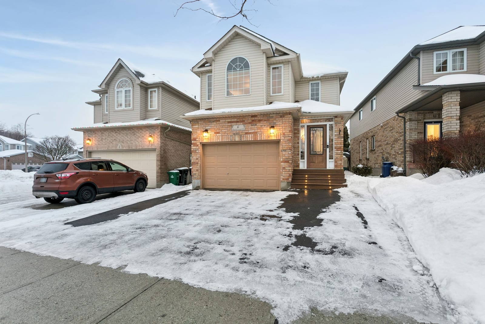 6 Heatherwood Place