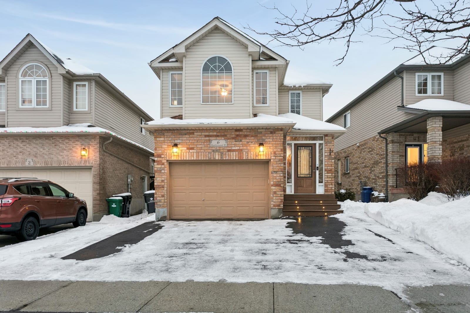 6 Heatherwood Place