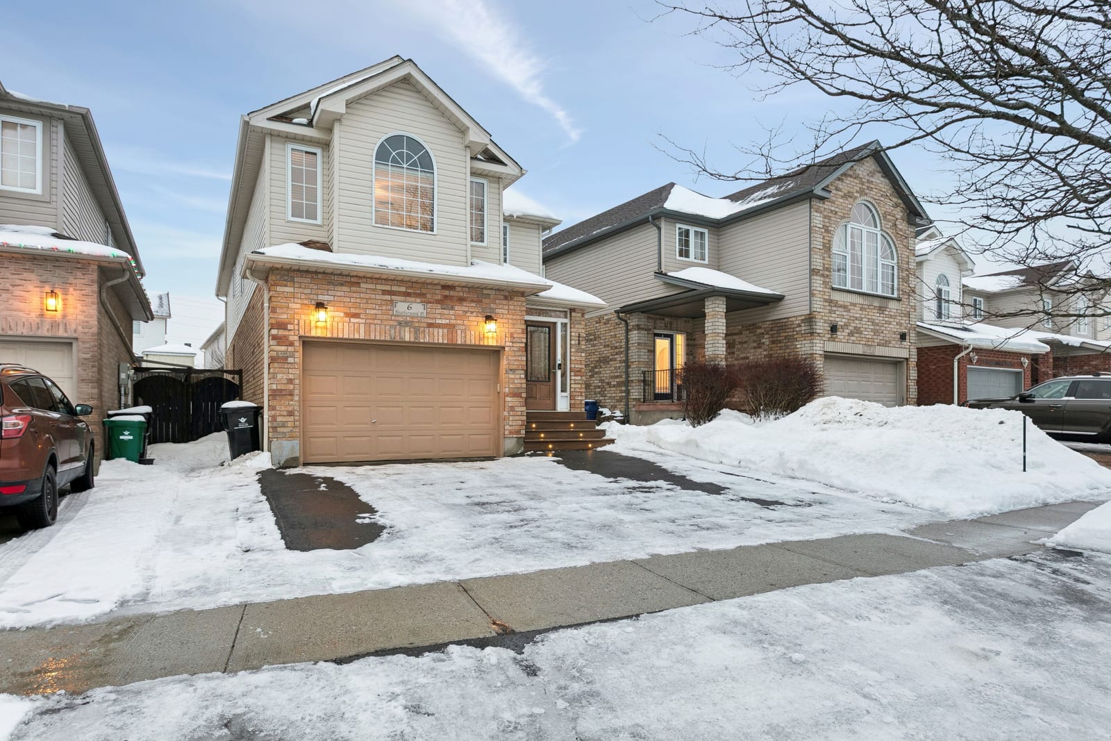 6 Heatherwood Place