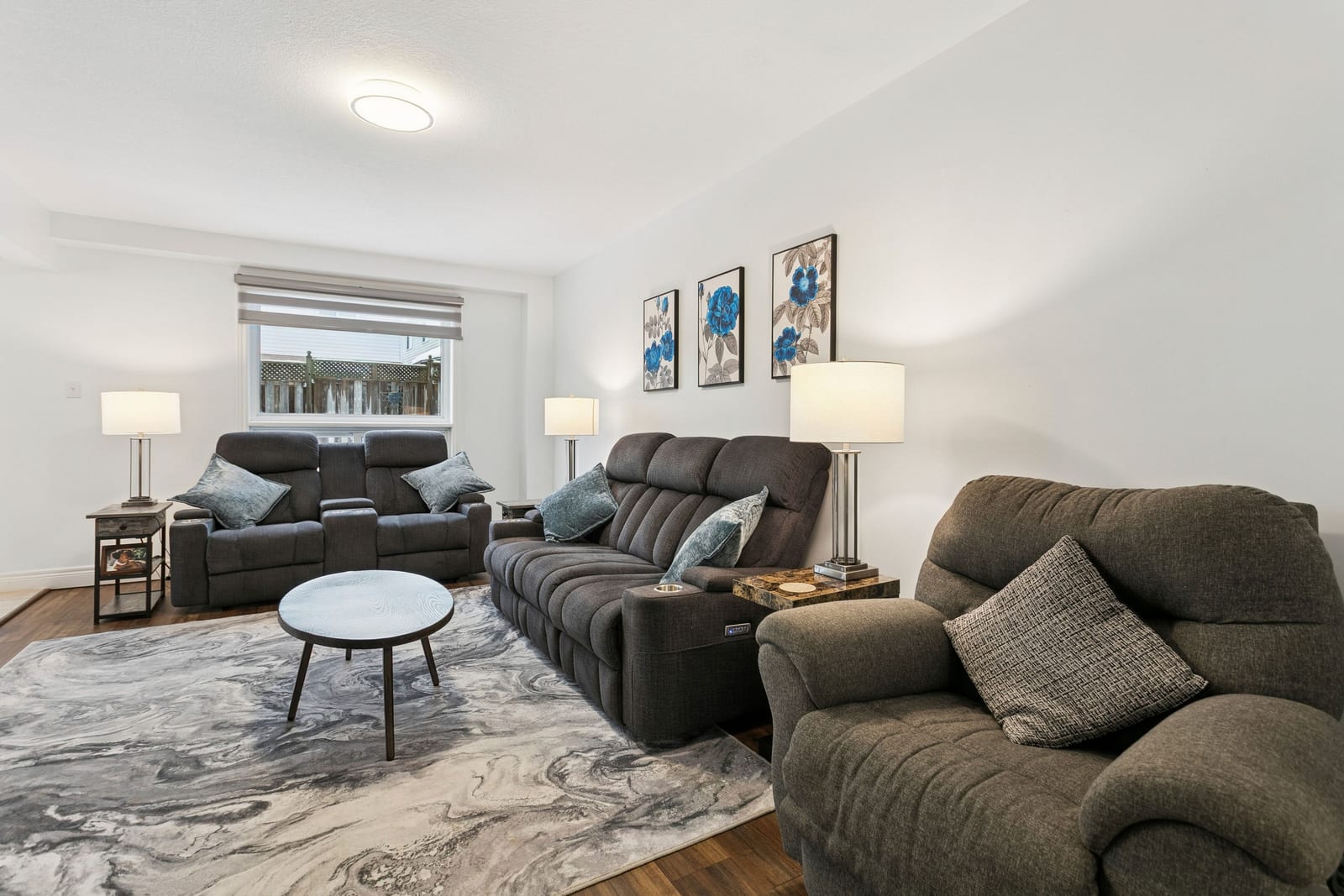 6 Heatherwood Place