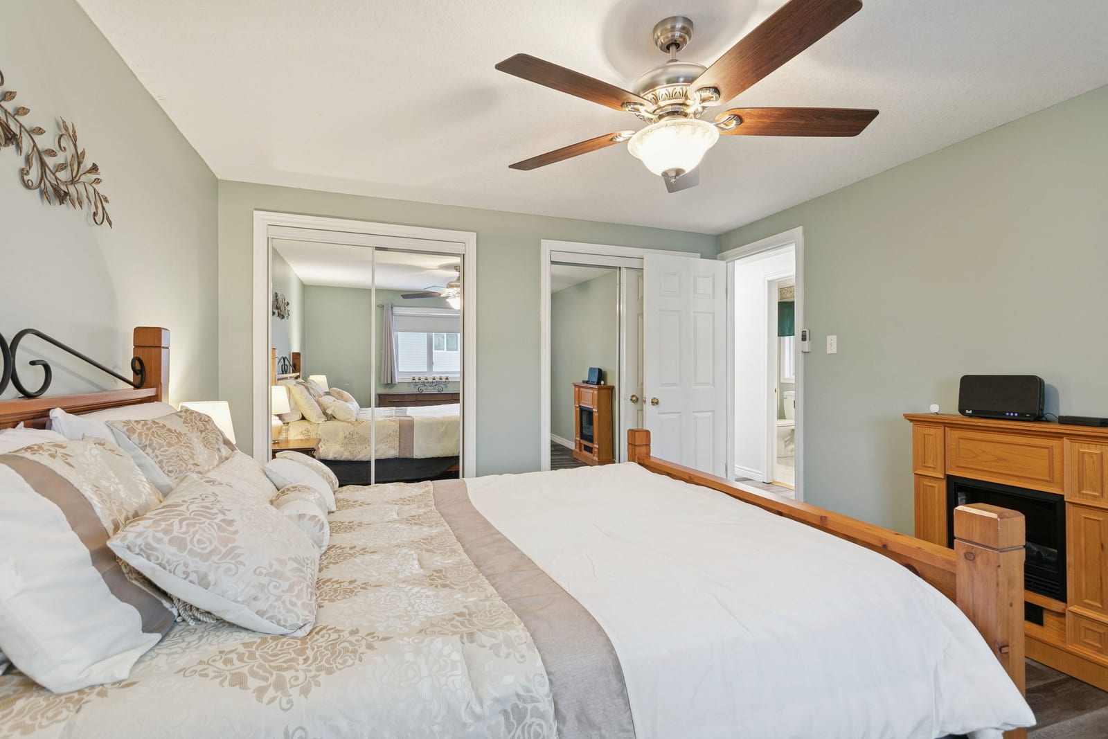 6 Heatherwood Place