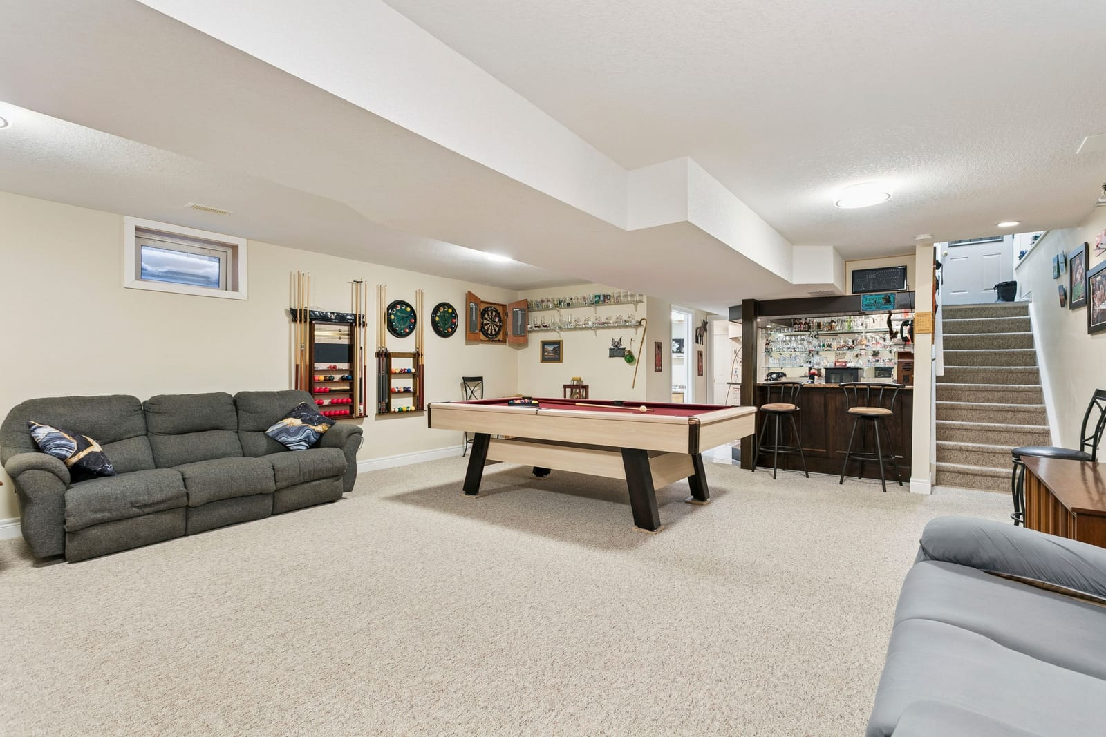 6 Heatherwood Place