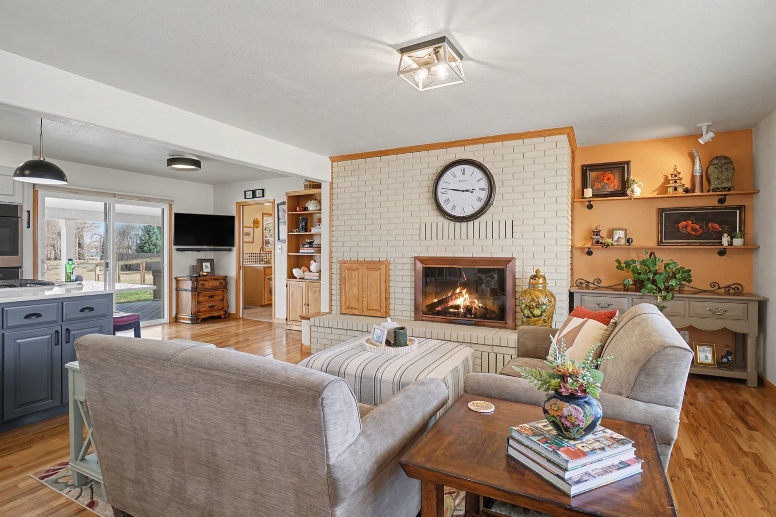 3518 Manzanita Drive